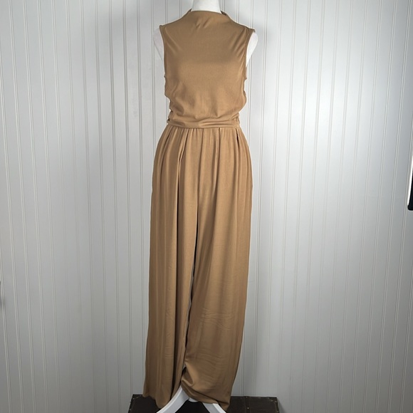 PrettyGarden | Pants & Jumpsuits | New Pretty Garden Sleevless Jumpsuit ...